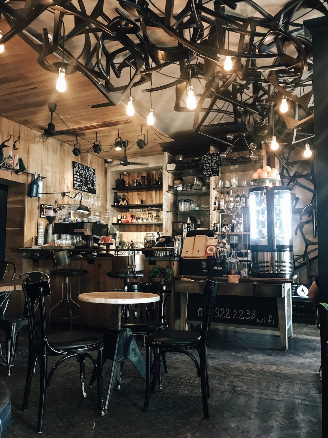 Clever Coffee Shop Interior Design Tips – Coffee Shop Answers